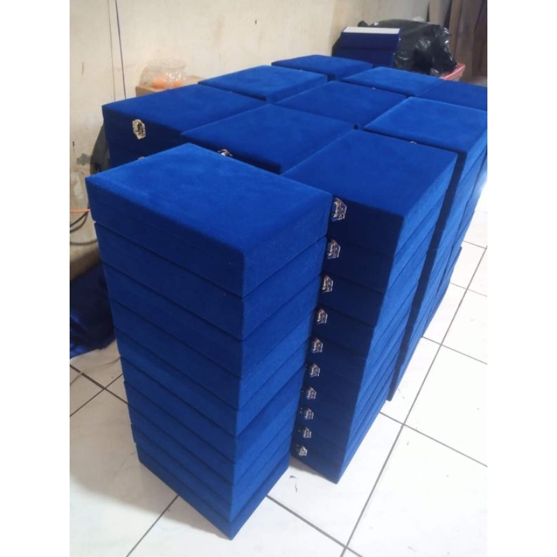 Jual BOX BLUDRU | Shopee Indonesia