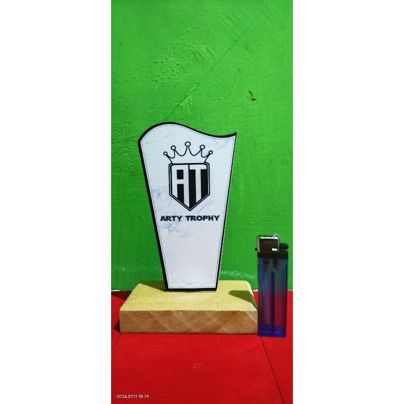 Jual TROPHY KAYU MURAH | Shopee Indonesia