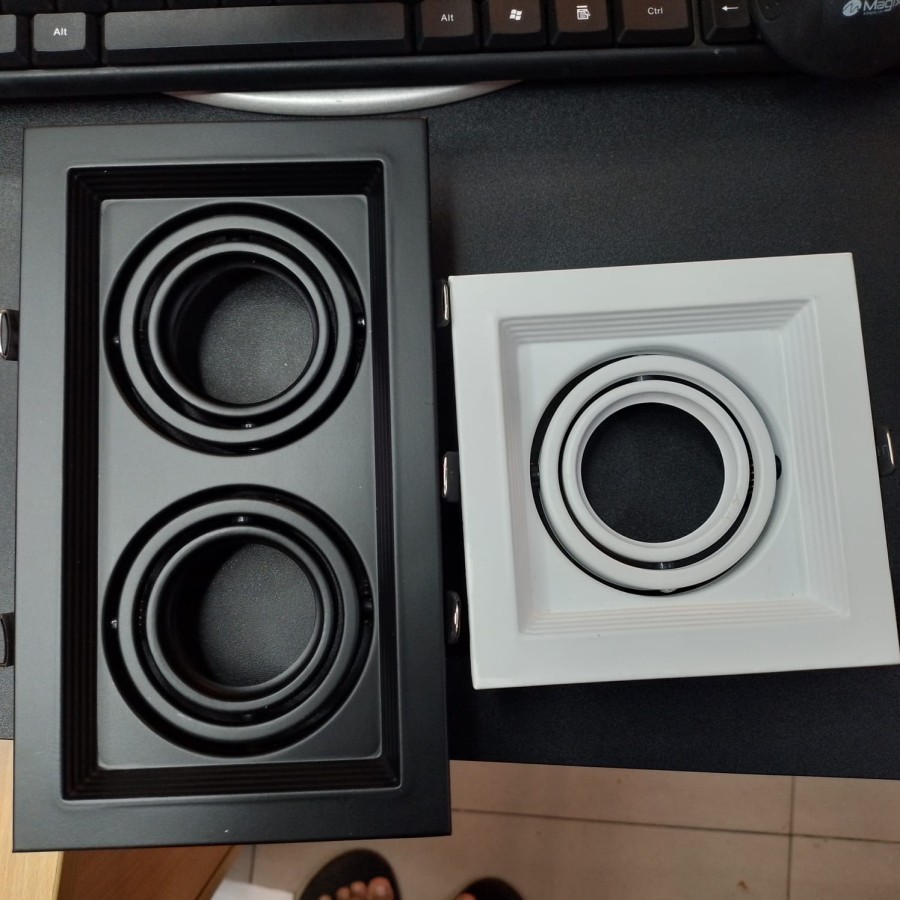 Jual downlight inbow mr16 double/housing mr 16 isi 1 2 3 lampu hitam putih kap lampu downlight ...