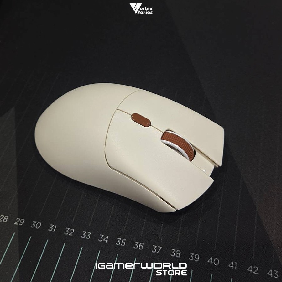 Jual VortexSeries ONI R1 Ergonomic Lightweight Wireless Gaming Mouse ...