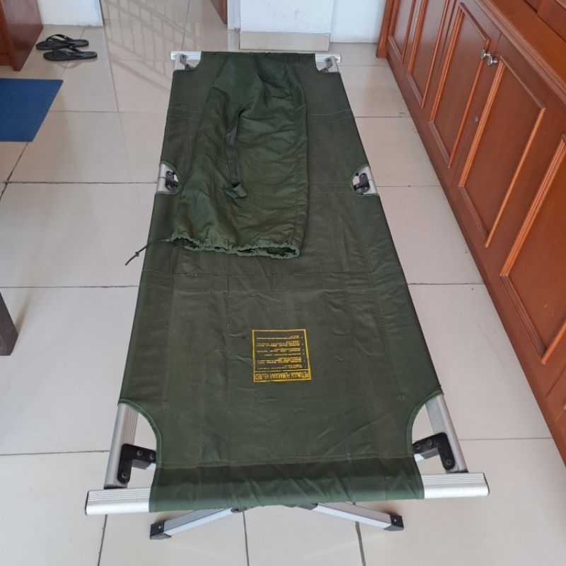 Jual Velbed tempat tidur lipat EX TNI original | Shopee Indonesia