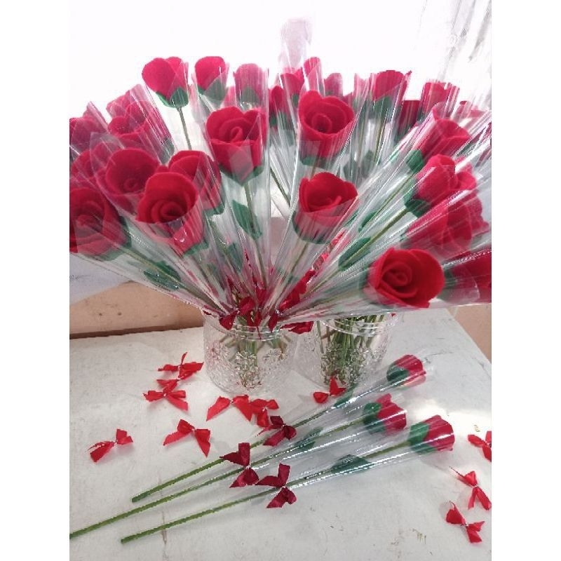 Jual Bunga Mawar Flanel 1 Tangkai Lapis Mika Buket Souvenir/Bunga ...