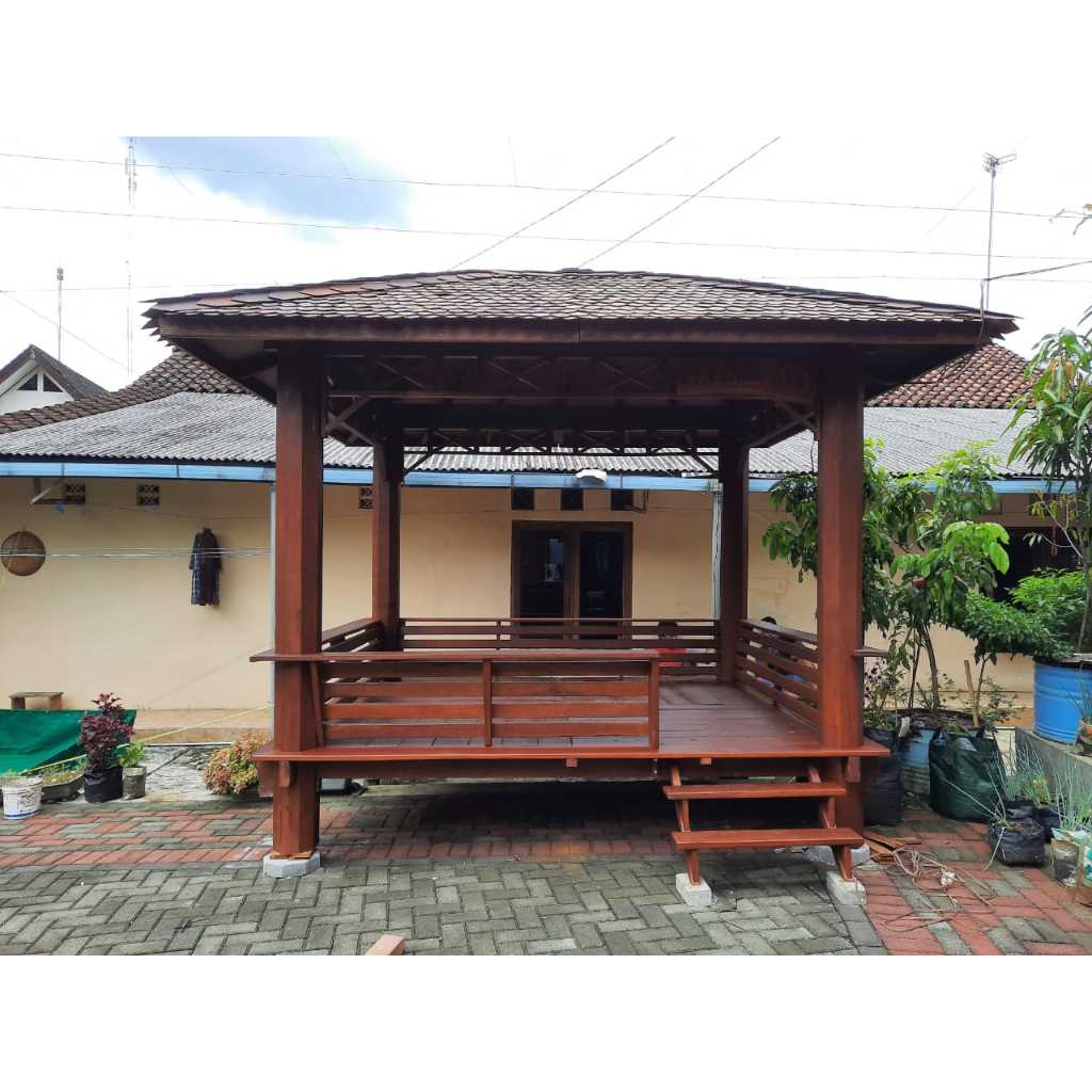 Jual Gazebo Taman Tiang Model Segi 6 Full Sandaran | Gazebo Taman Kayu ...