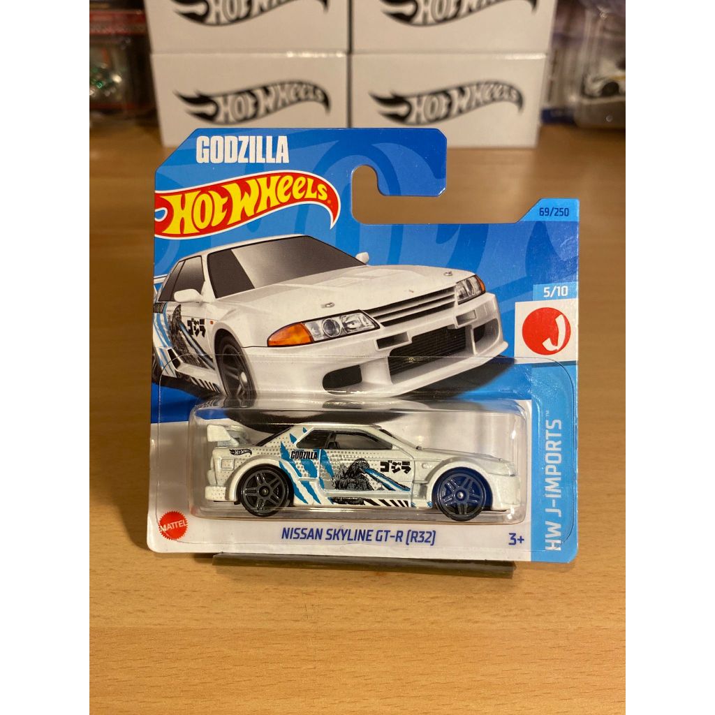 Jual Hot Wheels Nissan GTR R32 R33 Godzilla Short Card SC JDM Free ...