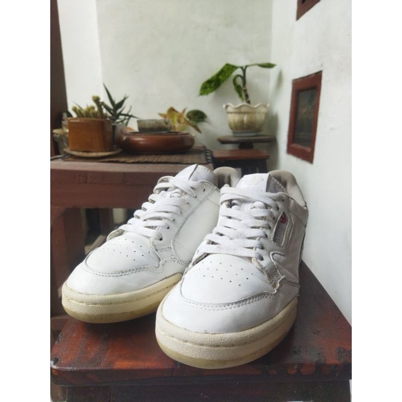 Jual Sepatu Sneakers Seken Brand Adidas Continental 80 sz 41½ | Shopee ...