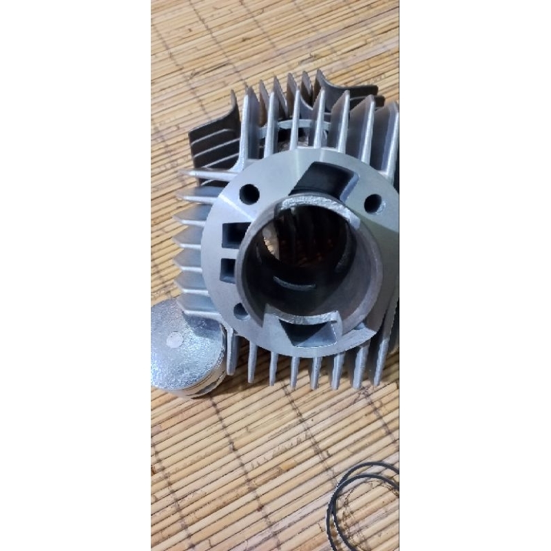 Jual piston suzuki a100 blok silinder a100 NOS Head a100 seher a100 ori full set | Shopee Indonesia