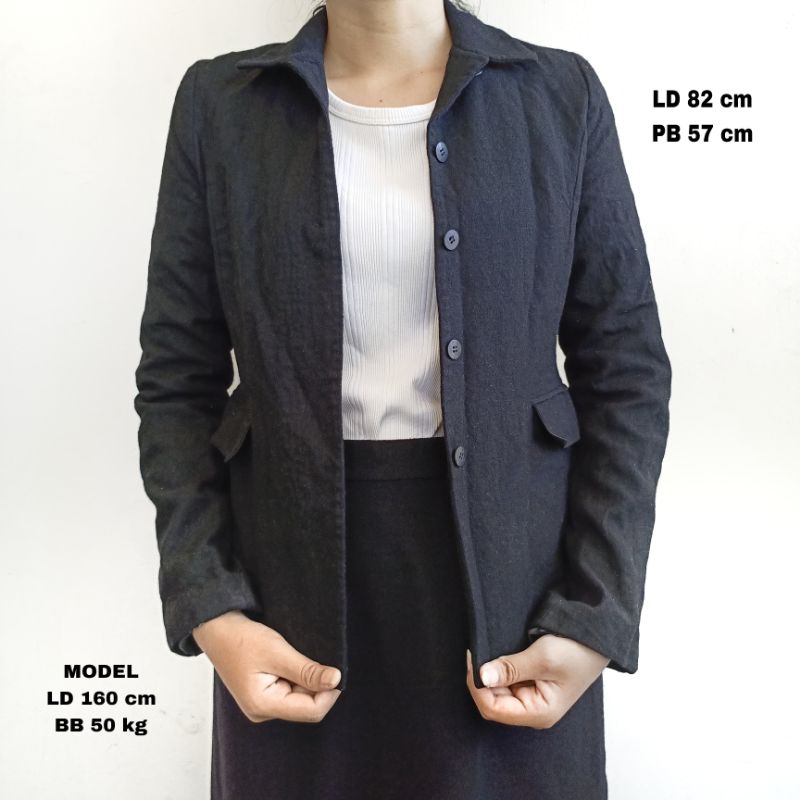 Jual PRELOVED PL Jas Hitam polos hitam tebal black Jas perempuan women ...