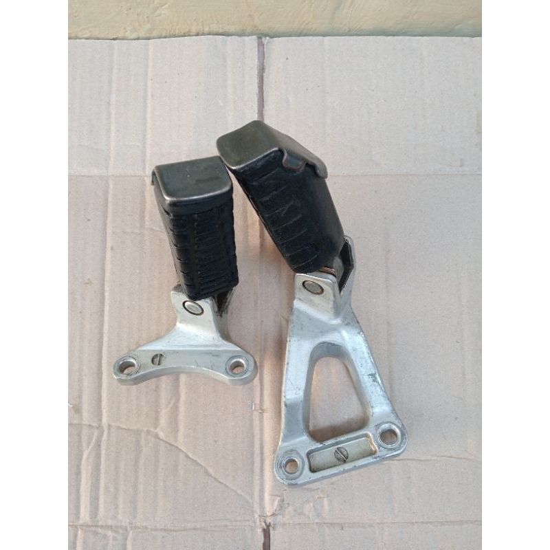 Jual foot step belakang mio sporty / step belakang mio lama mio sporty ...