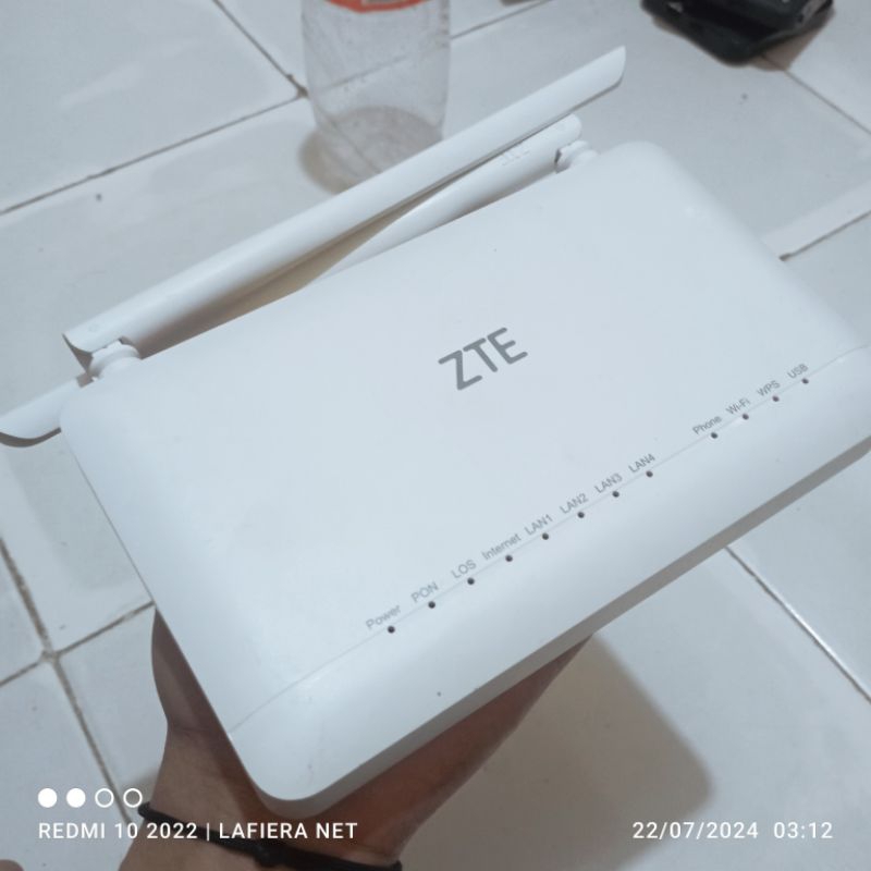 Jual ROUTER ZTE F670L DUAL BAND | Shopee Indonesia