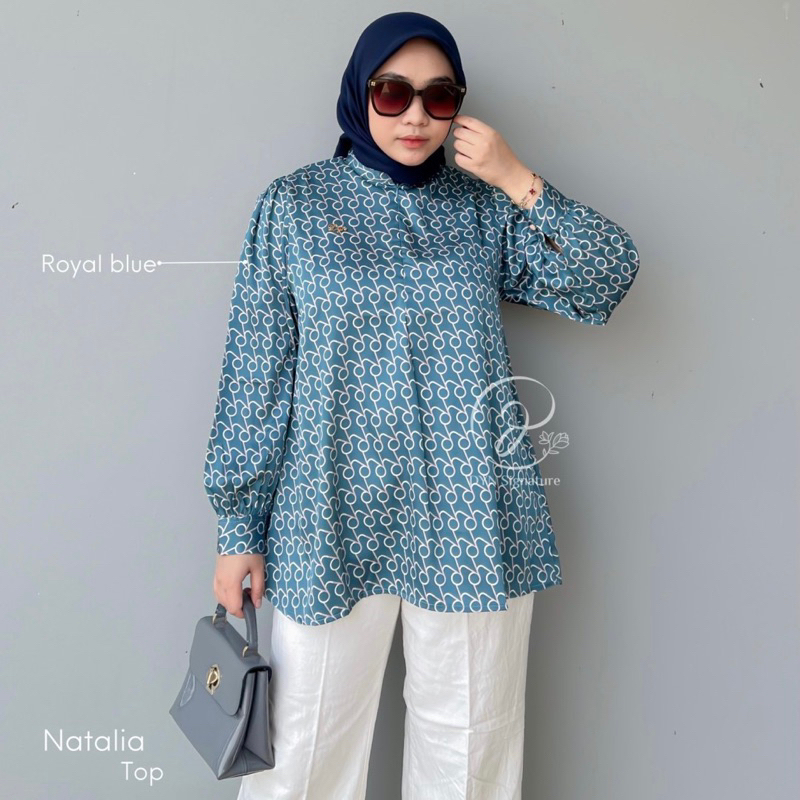 Jual DYN Signature Monogram Natalia Top | Atasan Kemeja Kerah Formal ...