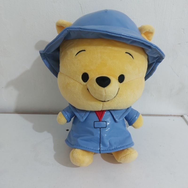 Jual Boneka winnie the pooh jas hujan Disney x Miniso | Shopee Indonesia