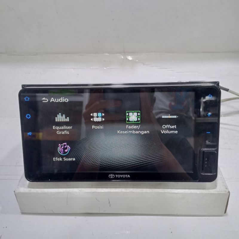 Jual head unit Kenwood original Toyota Avanza 2023 ukuran 7 inch wide ...