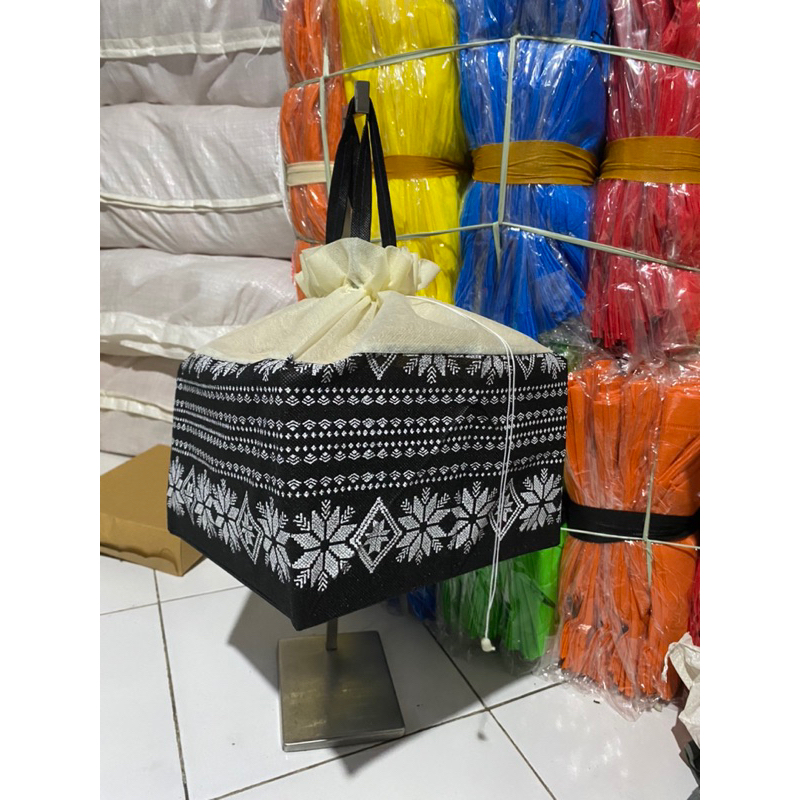 Jual TERMURAH!! (1 LUSIN = 12 PCS) TAS HAJATAN SERUT BATIK/LV/ CHANNEL ...