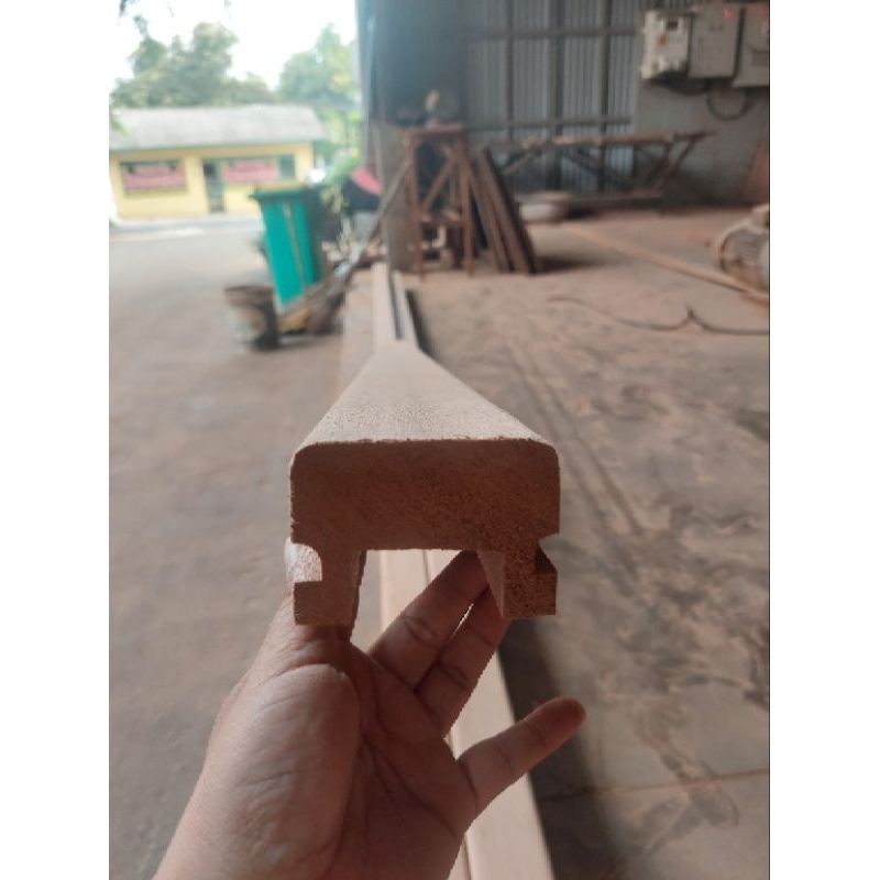 Jual hand relling tangga kayu kamper samarinda oven | Shopee Indonesia
