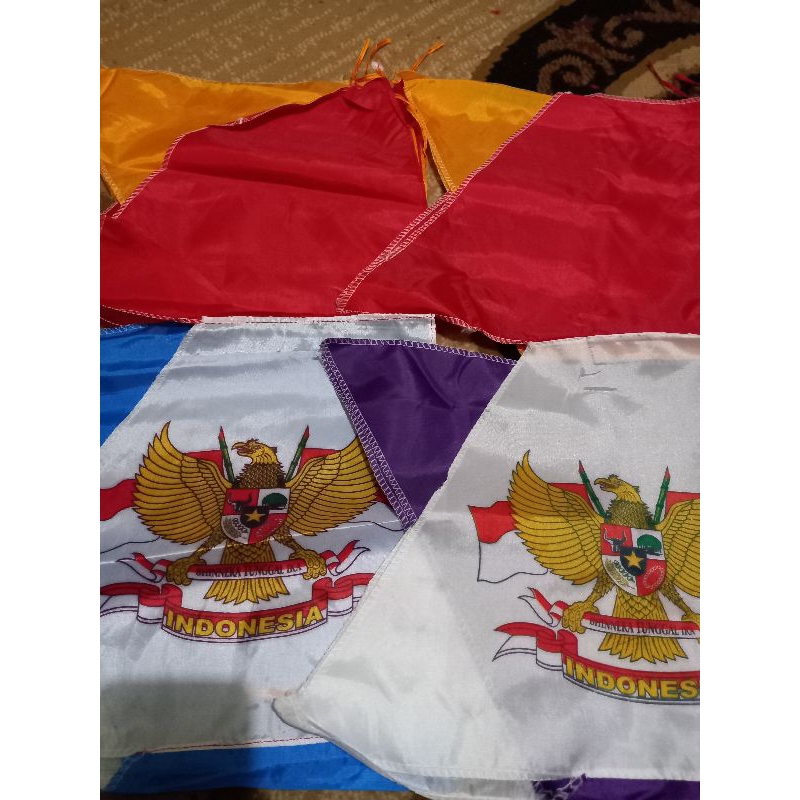 Jual umbul bendera garuda zigzag/bendera dekorasi musiman/bendera warna ...