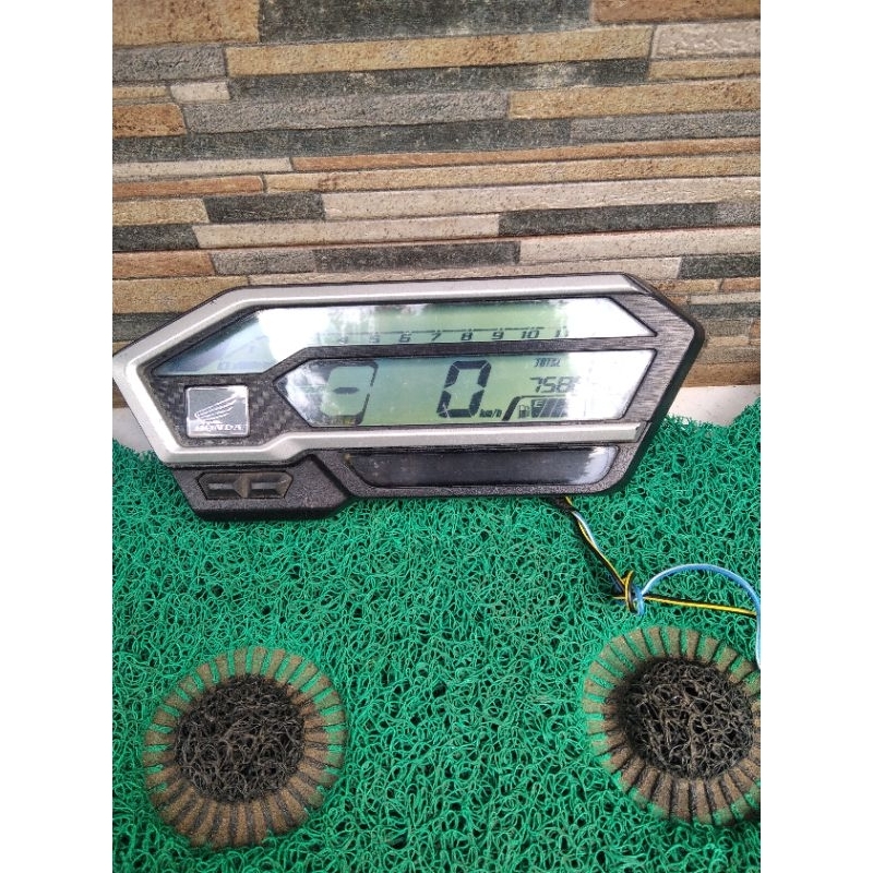 Jual Speedometer odometer kilometer Honda CBR150R facelift copotan ...