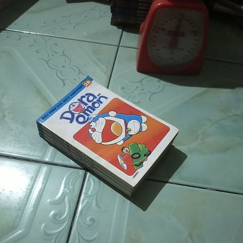 Jual komik DORAEMON 25-28 (satu paket) | Shopee Indonesia