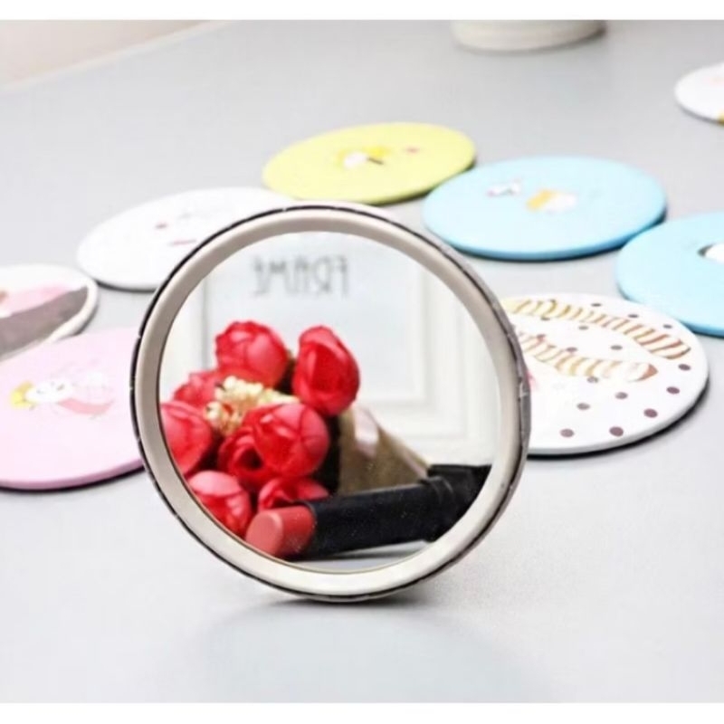 Jual KACA MINI CERMIN WAJAH BULAT KARAKTER | Shopee Indonesia