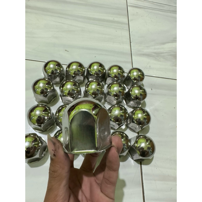 Jual cover baut tutup baut roda bus/truk ukuran 41 canter hino fuso ...