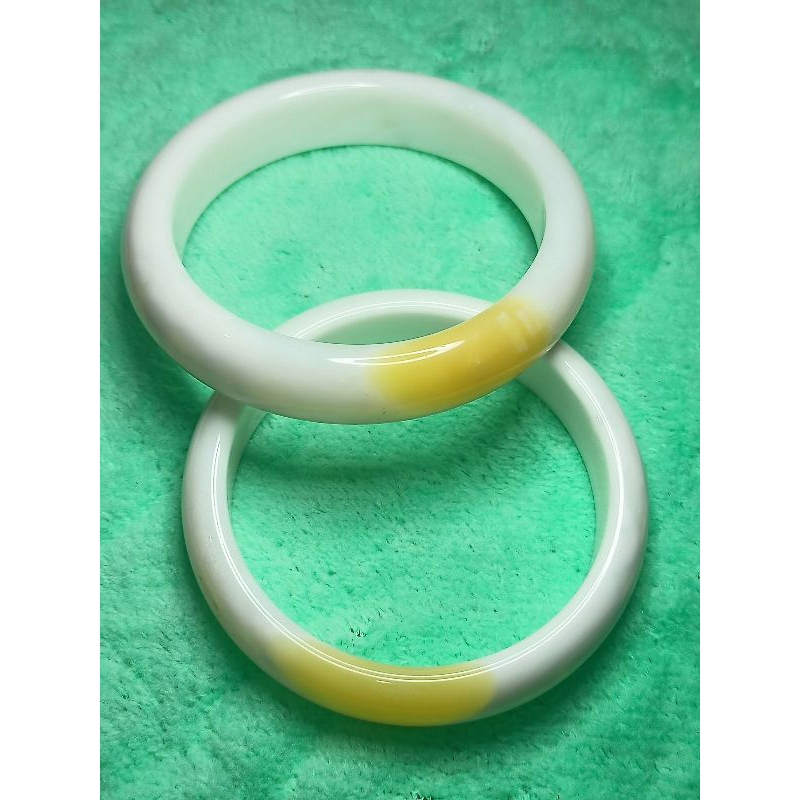 Jual Gelang Bahan Kulit Kerang Asli || Model Bundar Serat Gold | Shopee ...