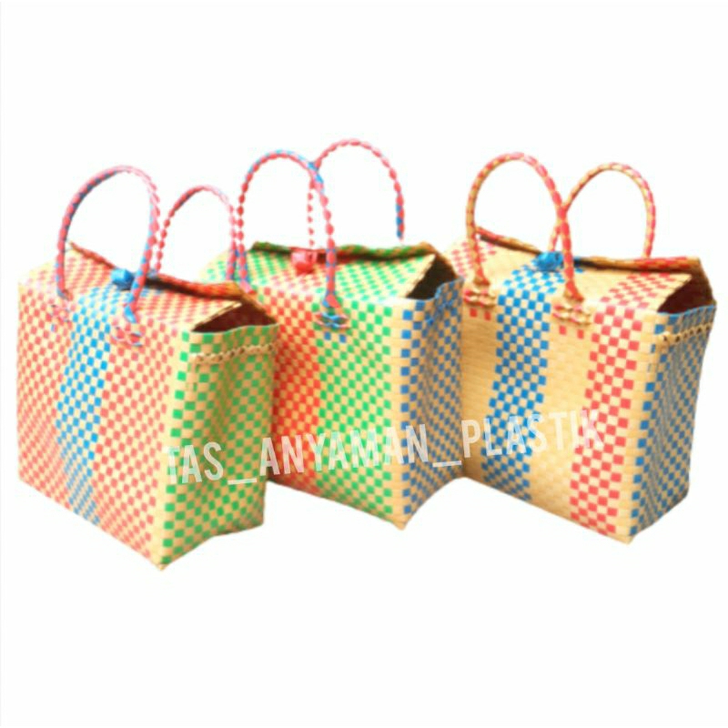 Jual Tas Anyaman Souvenir Belanja Custom Anyam Plastik Tas Hajatan ...