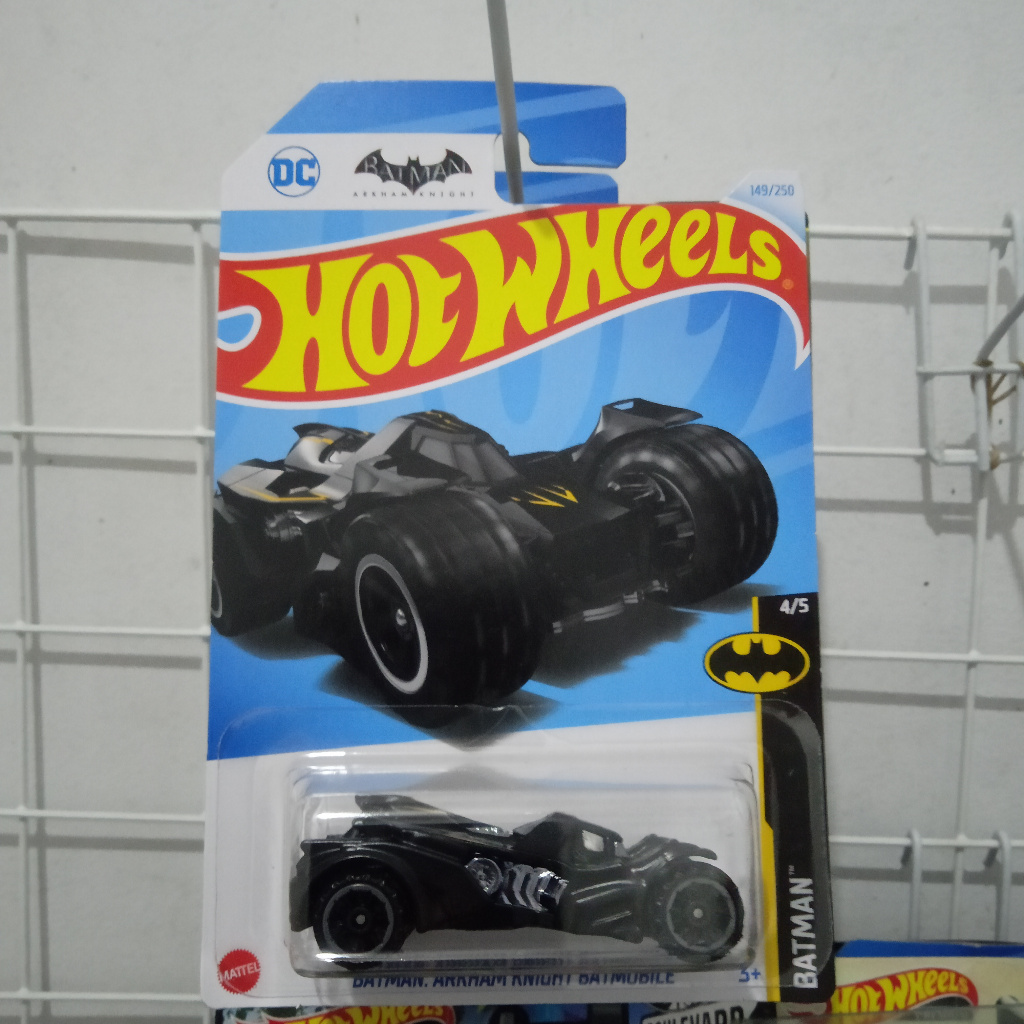 Jual Diecast mobil batman Hot Wheels Batman Arkham Asylum Batmobile ...