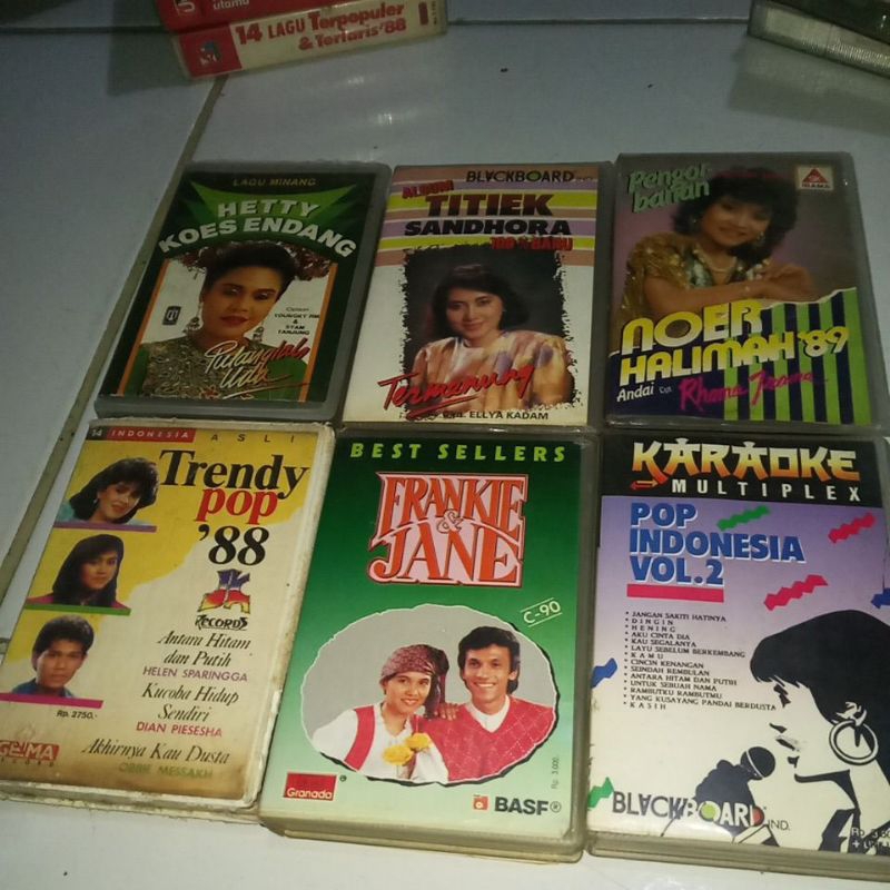 Jual BOX KASET PITA INDO LAWAS X CUCI STOK | Shopee Indonesia