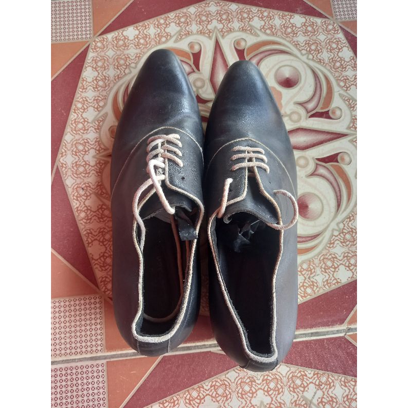 Jual Sepatu pantofel kulit second branded murah berkualitas | Shopee ...