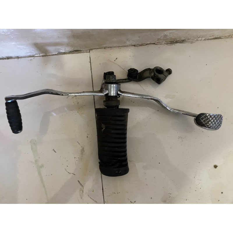 Jual FOOT STEP POSTEP DEPAN KIRI SATRIA FU 150 KARBU ORIGINAL | Shopee ...