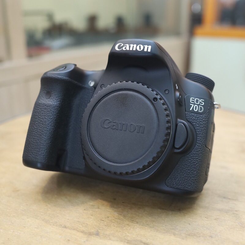 Jual kamera Dslr Canon eos 70D body only bukan 5D 5Dii 6D 60D 600D 7D ...