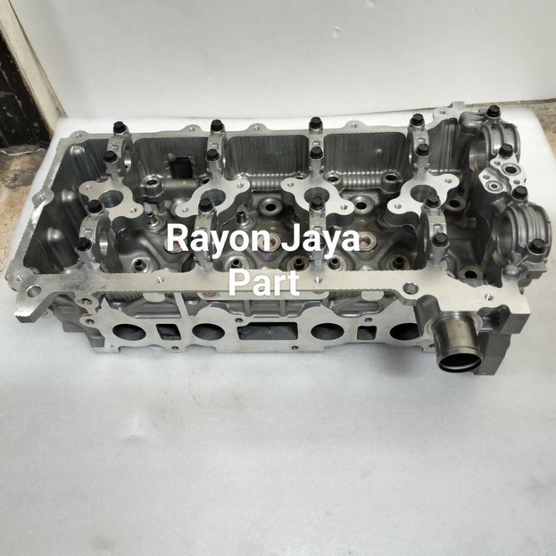 Jual Cylinder Head Silinder Deksel Head Toyota Innova Bensin 2.0 Hilux ...