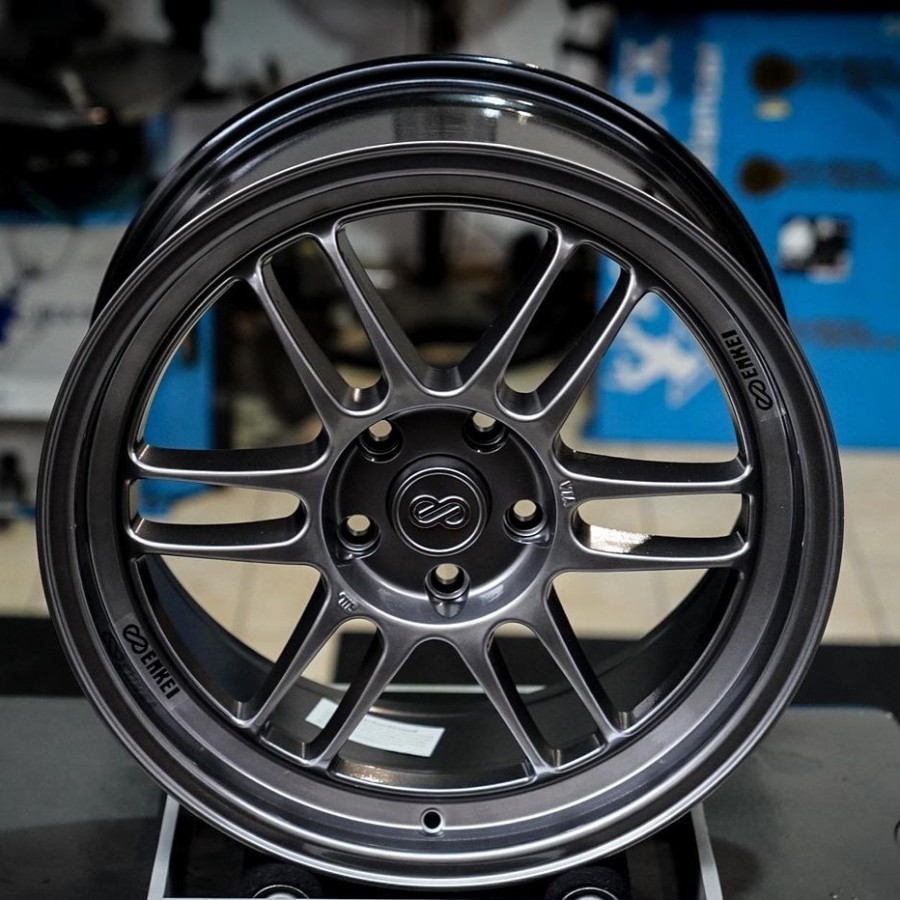 Jual velg racing 18 ENKEI RPF1 ET 35 RING 18 Innova Mazda 3 hrv crv ...