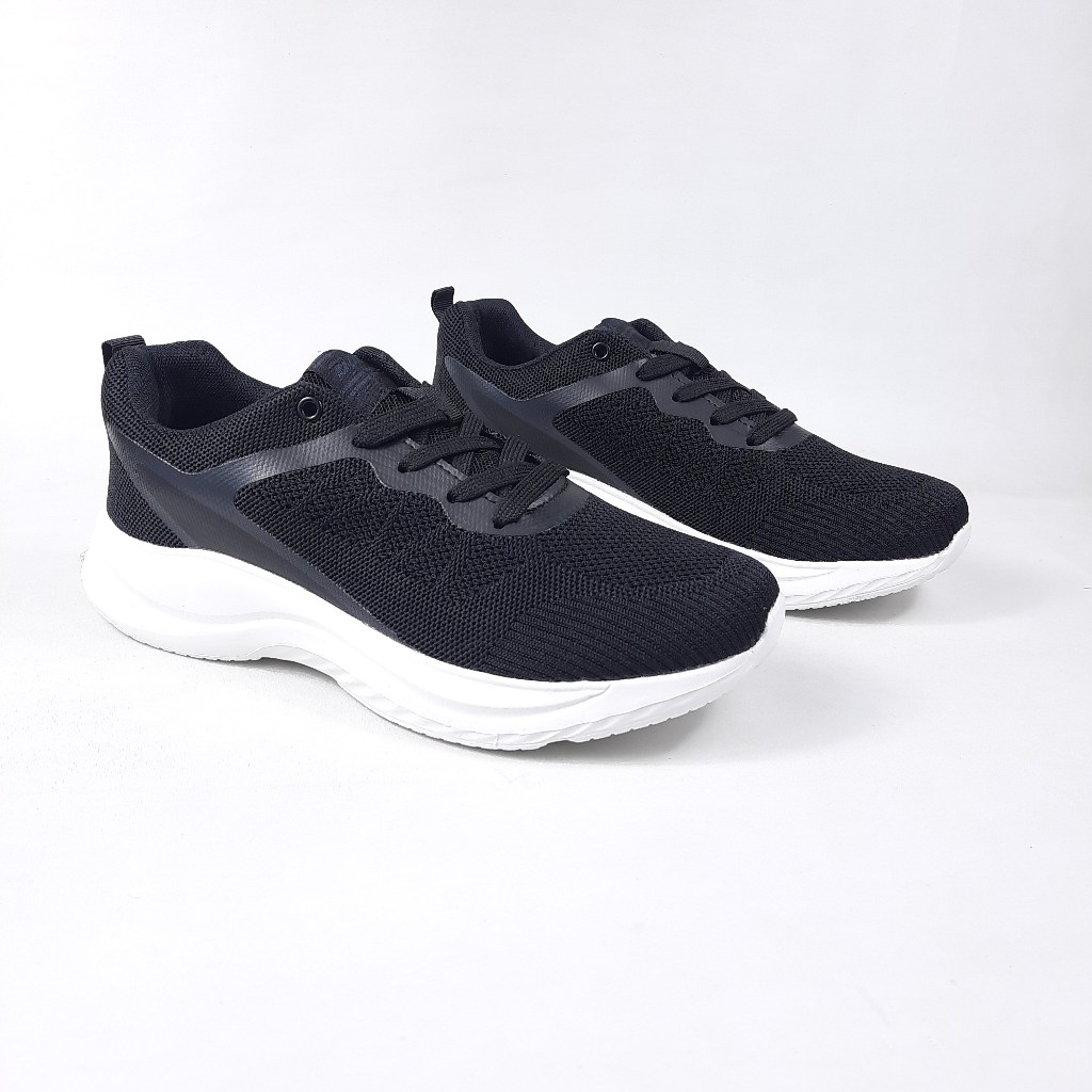 Jual Sepatu Sport/Sneakers Casual Pria DUFF HOLDIN (40-45) | Shopee ...