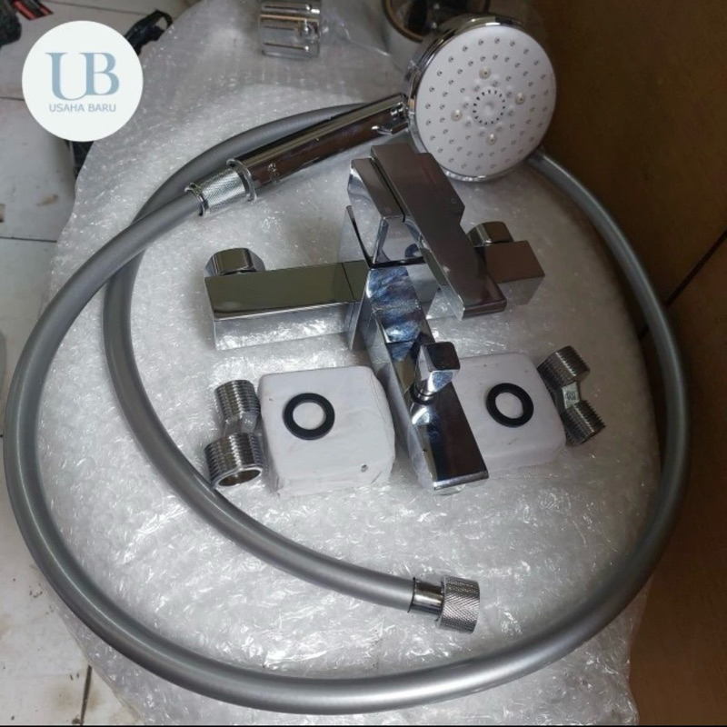 Jual Kran Bathtub Mixer TREND plus hand shower grohee (Baru) | Shopee ...