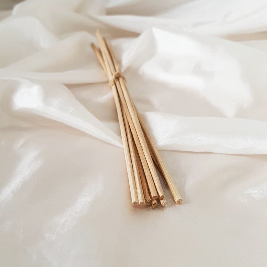 Jual Kayu Rotan Untuk Kerajinan Tangan Bahan Sangkar dan Kemoceng ...