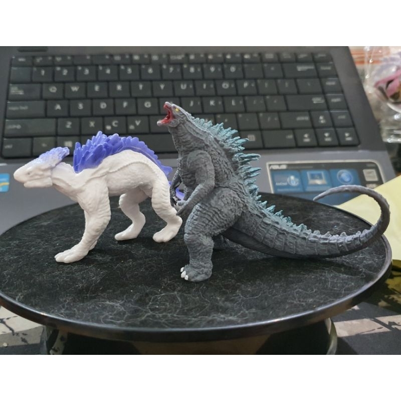Jual figure set 2 godzilla shimo | Shopee Indonesia