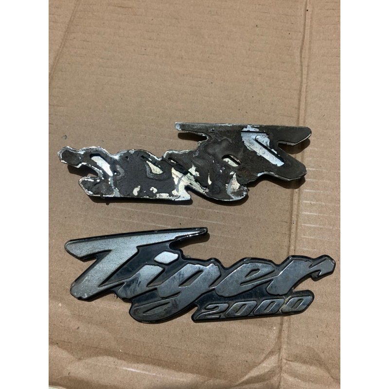 Jual Emblem Tangki Tiger 2000 Tilam Tilas original copotan | Shopee ...