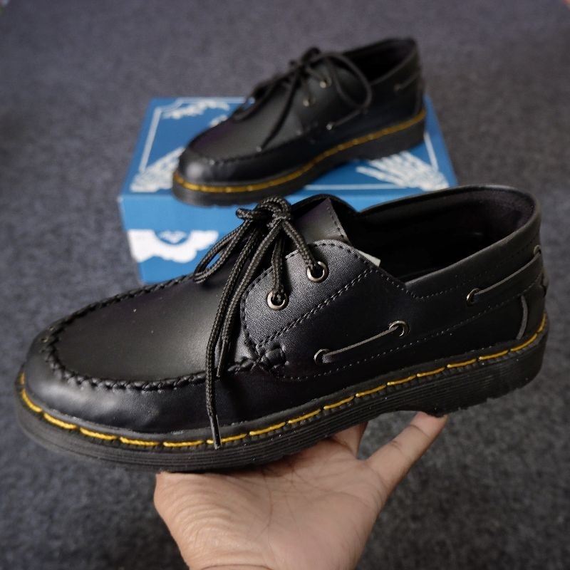 Jual Sepatu Boot Low Casual Formal Pria Hitam Wisuda Docmart Kuliah ...