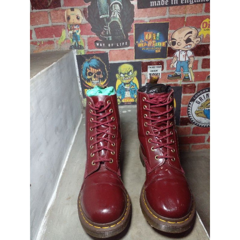 Jual Dr.martens 1460 red chery | Shopee Indonesia