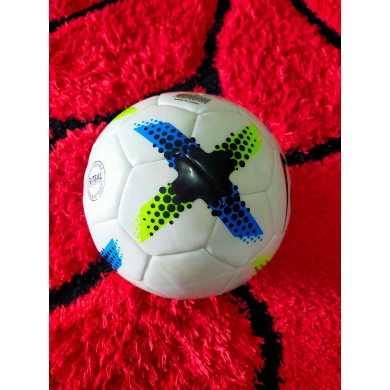 Jual Bola futsal size 4 futsal empuk murah original | Shopee Indonesia