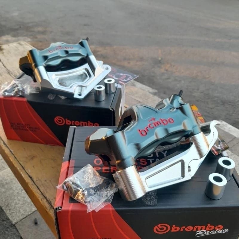 Jual Kaliper GP4 set breket FULL CNC pnp ninja,megapro,tiger | Shopee Indonesia