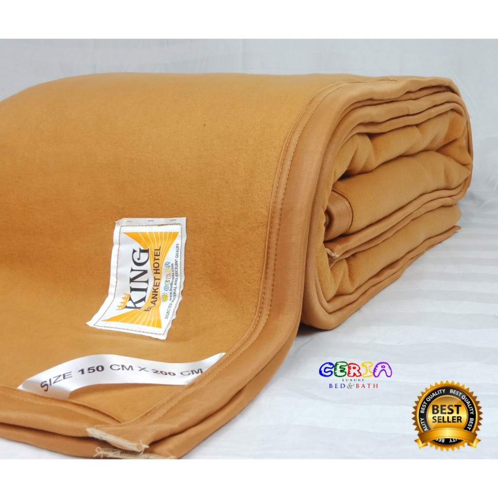 Jual Selimut Tebal Dewasa Polos Hangat Hotel KING 3 Lapis 150x200 ...