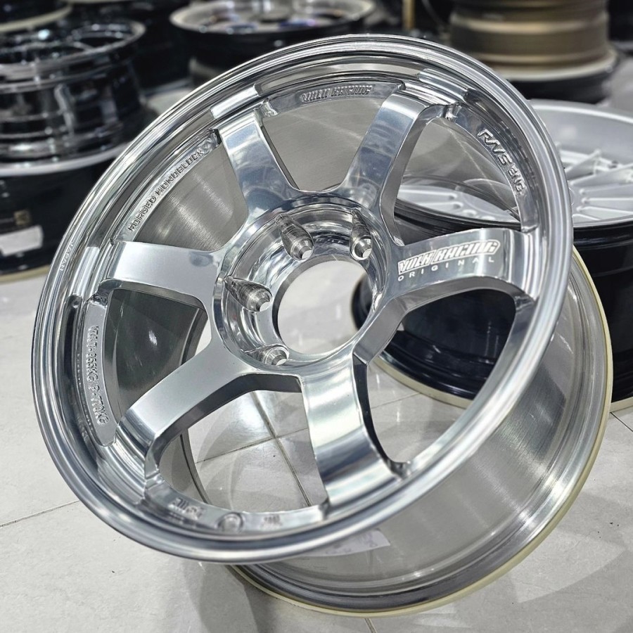 Jual velg mobil R18 TE37 FLOW FORMING RING 18 pajero fortuner triton hilux | Shopee Indonesia