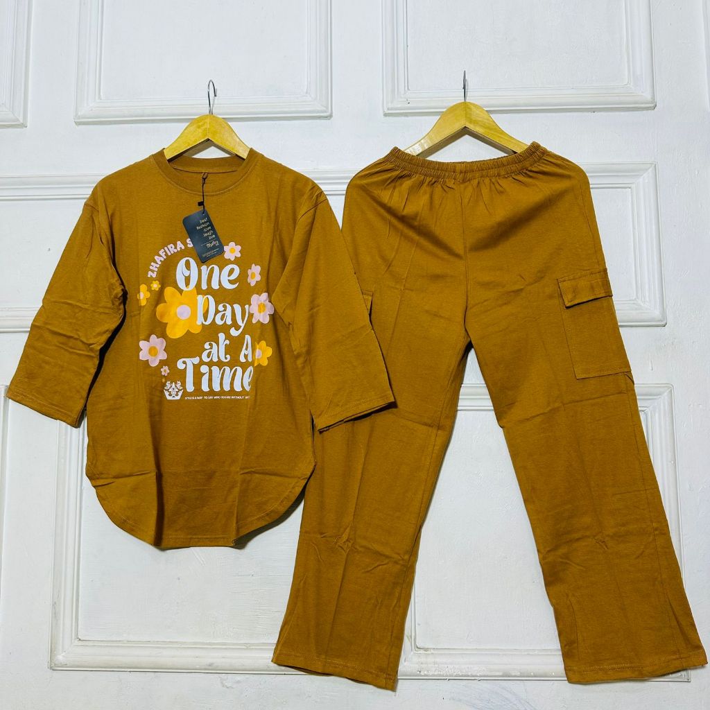 Jual Oneday Setelan Baju Kaos Combed Premium Celana Saku Cargo, Setelan ...