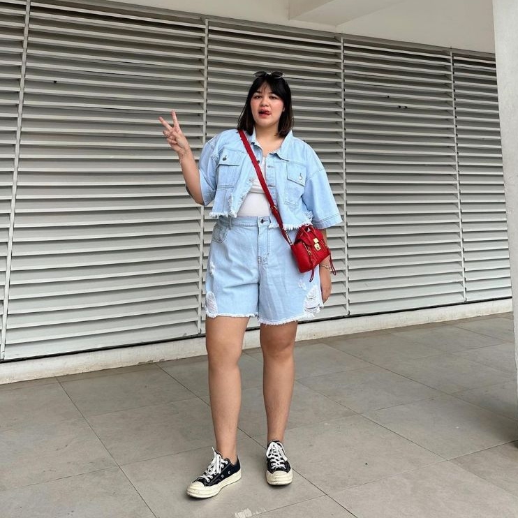 Jual JIBI - Denim One-Set - One set Kemeja Jeans dan Celana Pendek ...