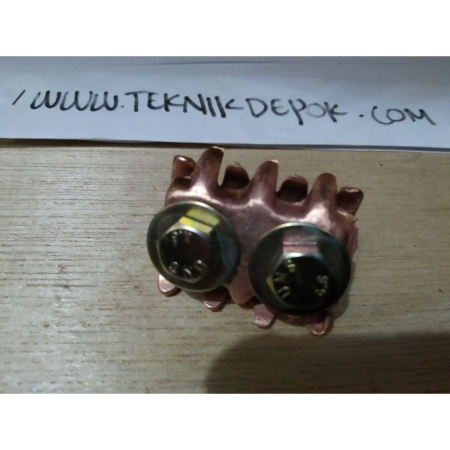 Jual Klem Kabel Penangkal Petir M 70 Kelem Bentuk Cakar Jari Tembaga ...