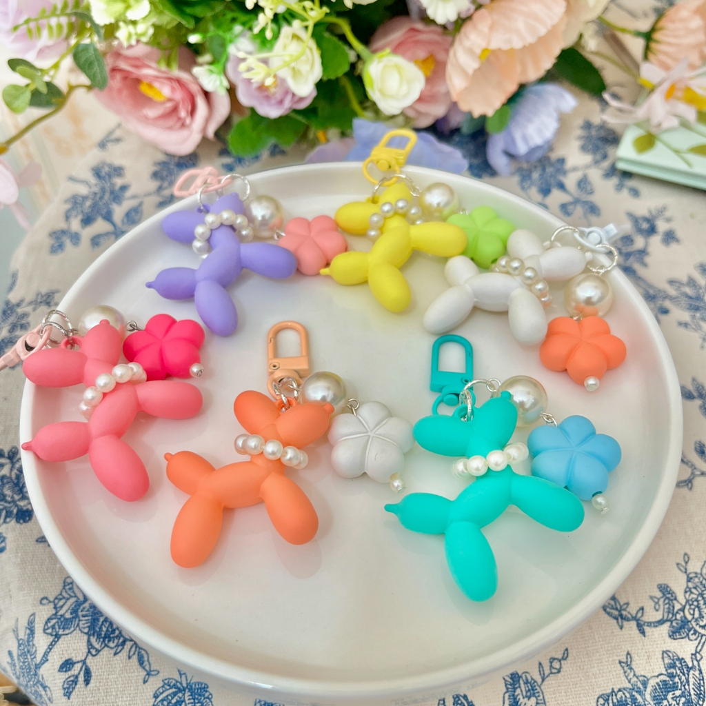 Jual Gantungan Kunci Balon Anjing Viral / Bag Charm Dog balloon ...