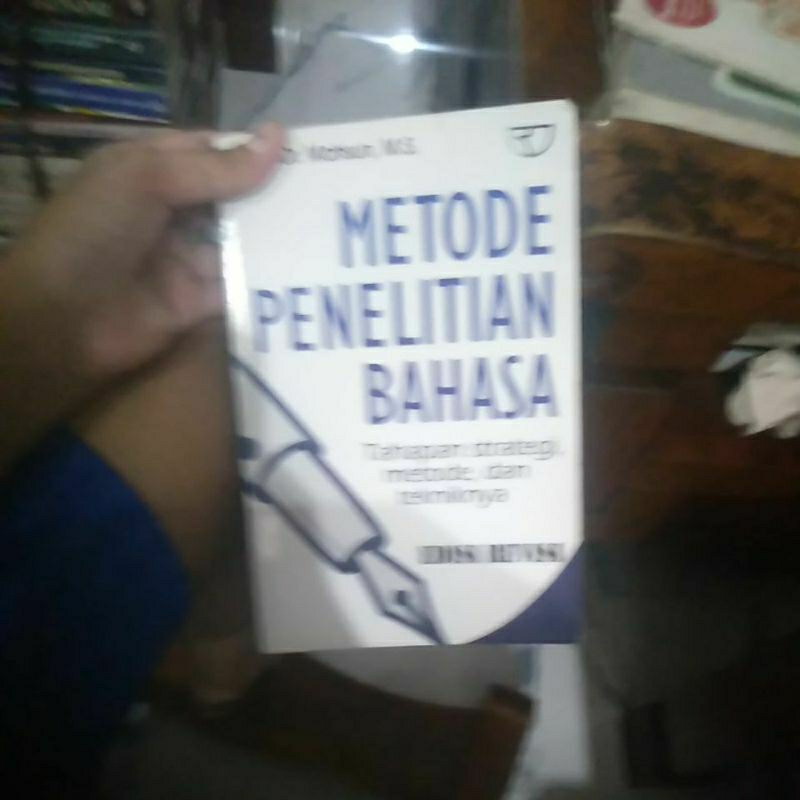 Jual buku metode penelitian bahasa tahapan strategi metode dan ...