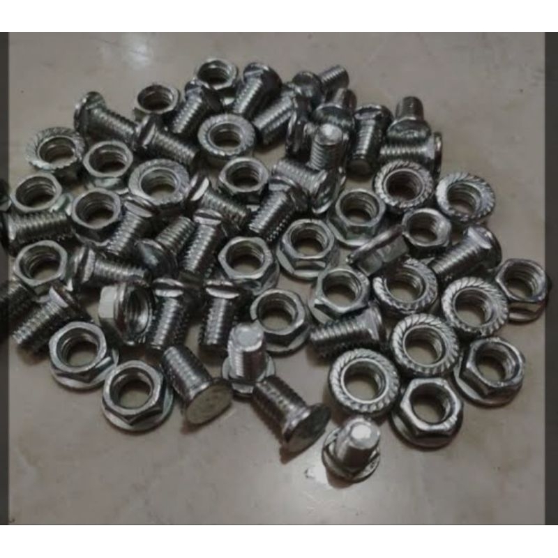 Jual BAUT PLAT SIKU LUBANG/BAUT PLAT SIKU/BAUT M8X15 MUR 12 | Shopee Indonesia