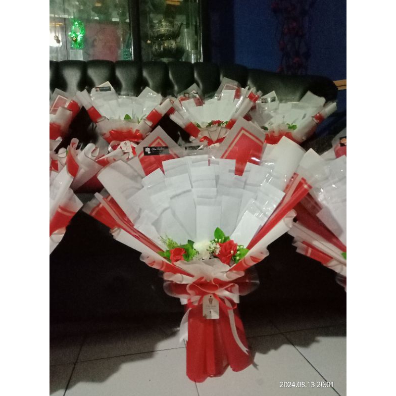Jual [10/20lembar] kerangka Bouquet bucket bunga uang money kosong isi ...